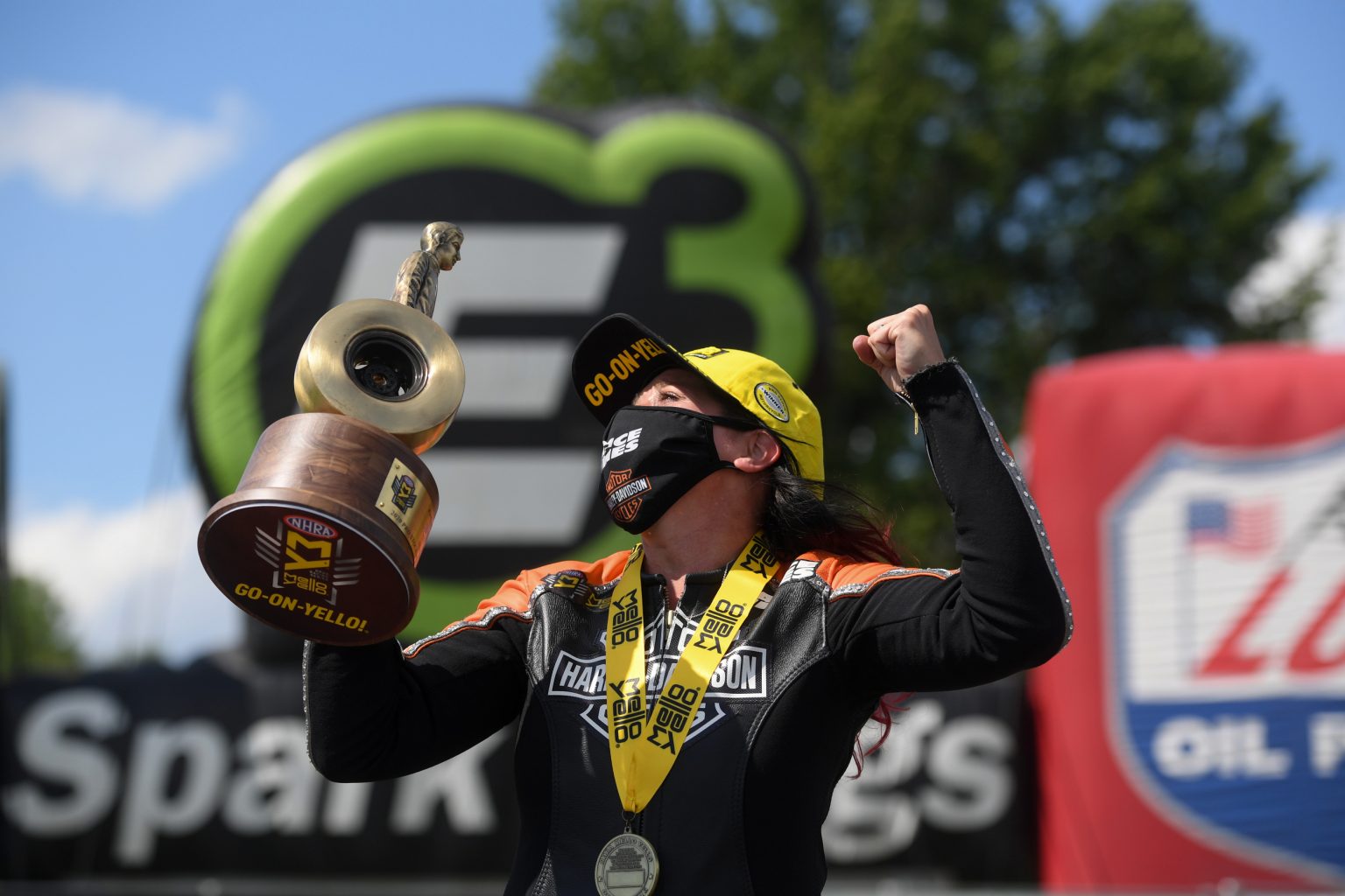 Angelle Sampey Reaches Winner’s Circle For First Time on Harley – Drag ...