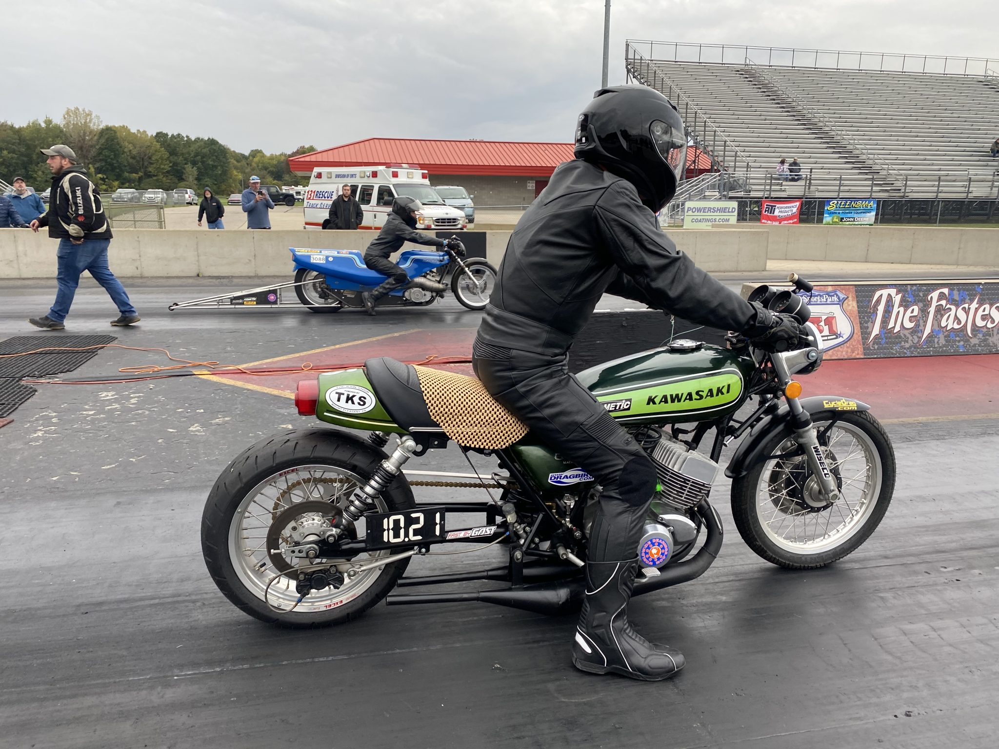 Wild Two Stroke Drag Racing Entertains in Martin – Drag Bike News