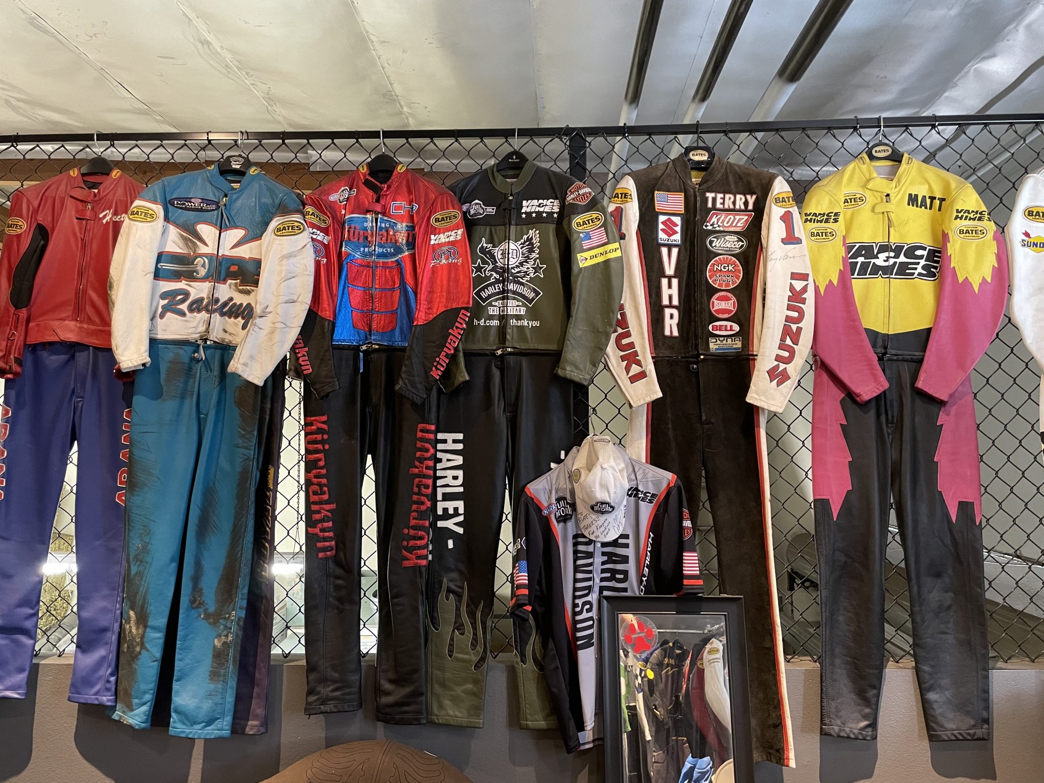 Bates Leathers Tour – Drag Bike News