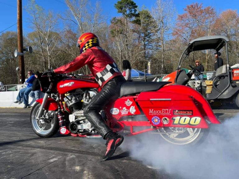 World’s Fastest FLH Harley Bagger For Sale! – Drag Bike News