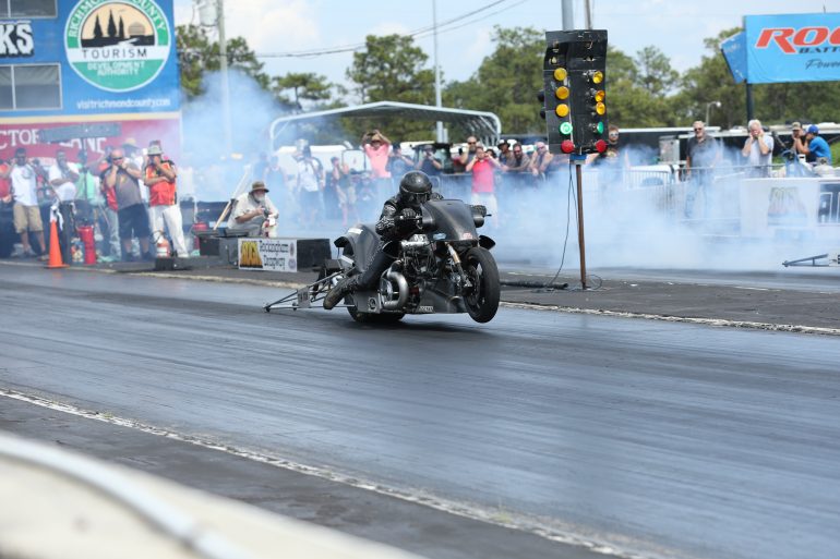 Peery Trumps 26 AHDRA Nitro V-Twins at The Rock – Drag Bike News