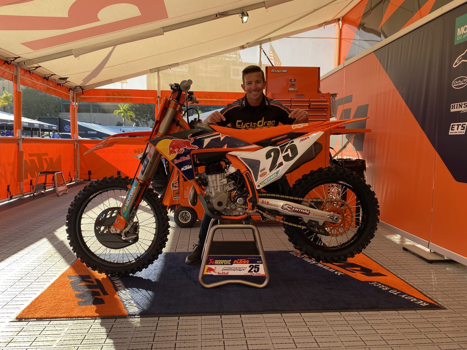 What’s Different on a Factory Race Bike – Drag Bike News