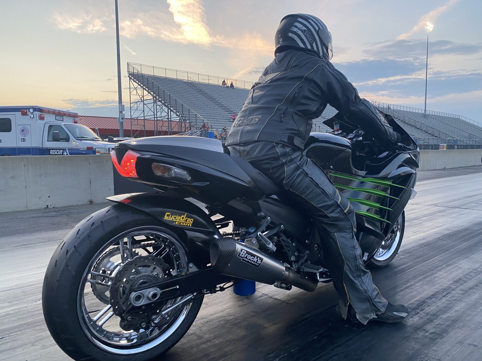 Best Side-by-Side Races From the Cycledrag Race – Drag Bike News