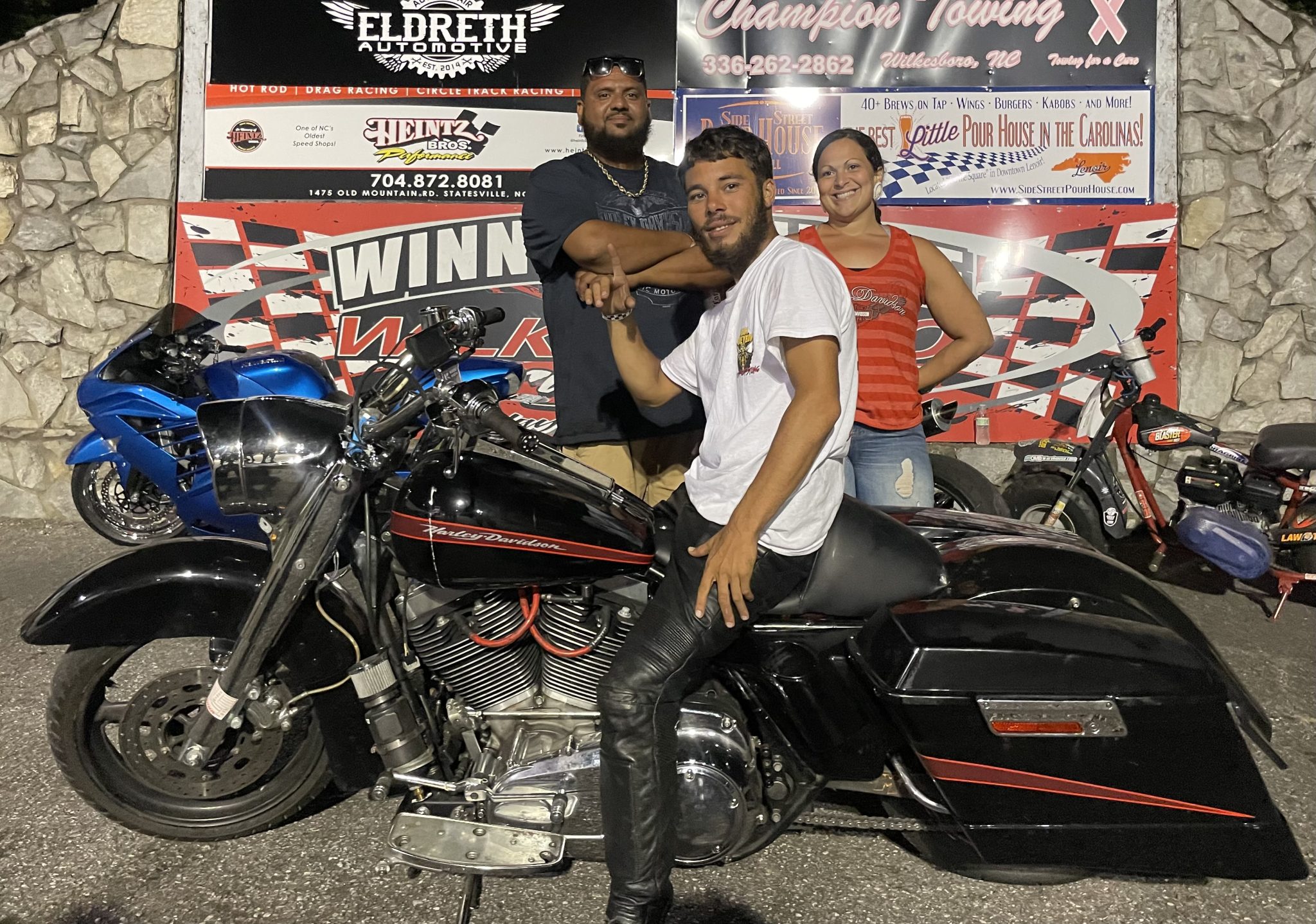 How “HoneyBun” Became the Hottest Bagger Drag Racing Team in the World ...