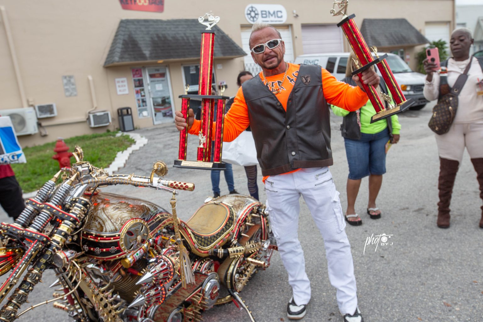 Gucci Chopper Steals Show at Baker Act Custom Motorcycles Open House – Drag Bike News