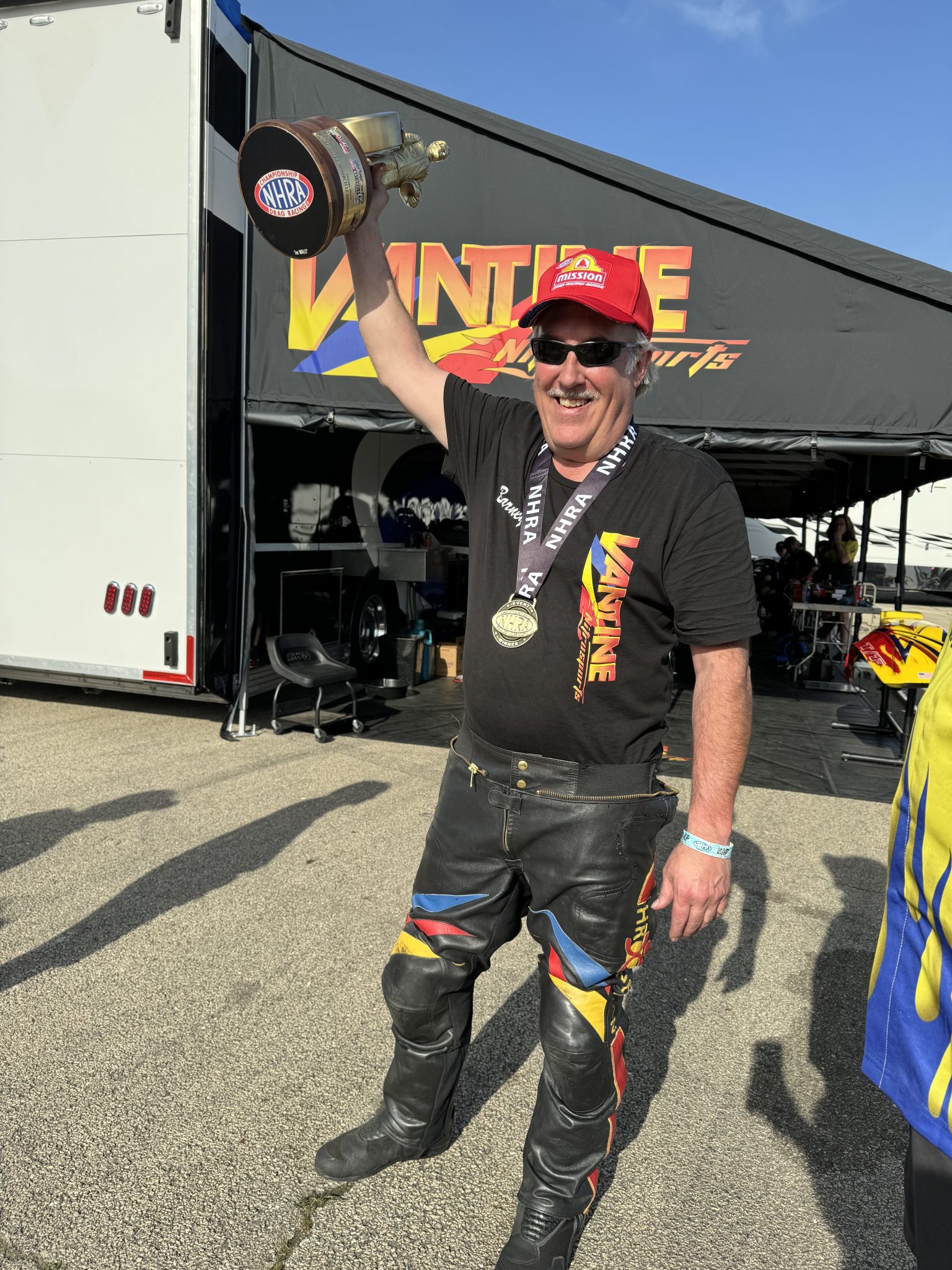 How Dave Vantine Captured His First NHRA Wally – Drag Bike News